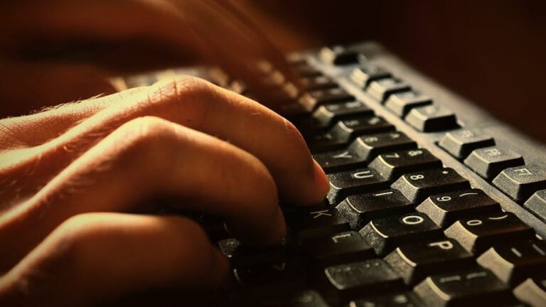 Jak skonfigurować Git i GitHub – poradnik dla początkujących